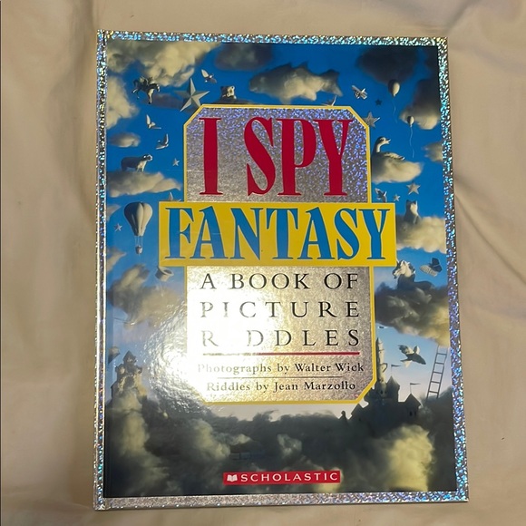 Scholastic | Toys | Scholastic I Spy Fantasy Picture Riddles Book ...
